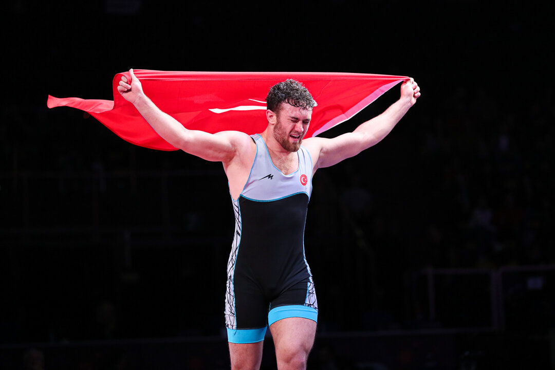 Chamizo Wins Clash Against Gazimagomedov, Claims Fourth European Title ...